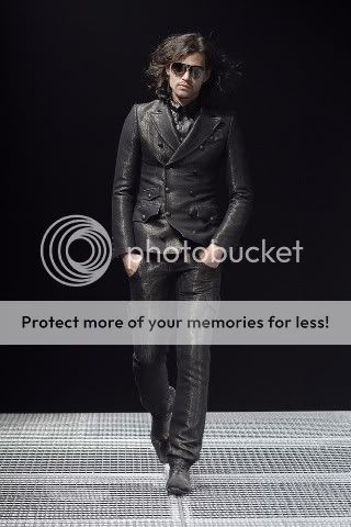 FF Versus XIII 與Roen的硬派組合 - createryan的創作 - 巴哈姆特