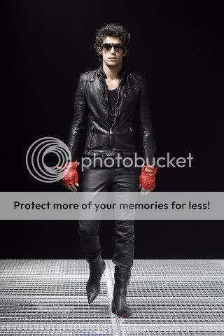 FF Versus XIII 與Roen的硬派組合 - createryan的創作 - 巴哈姆特